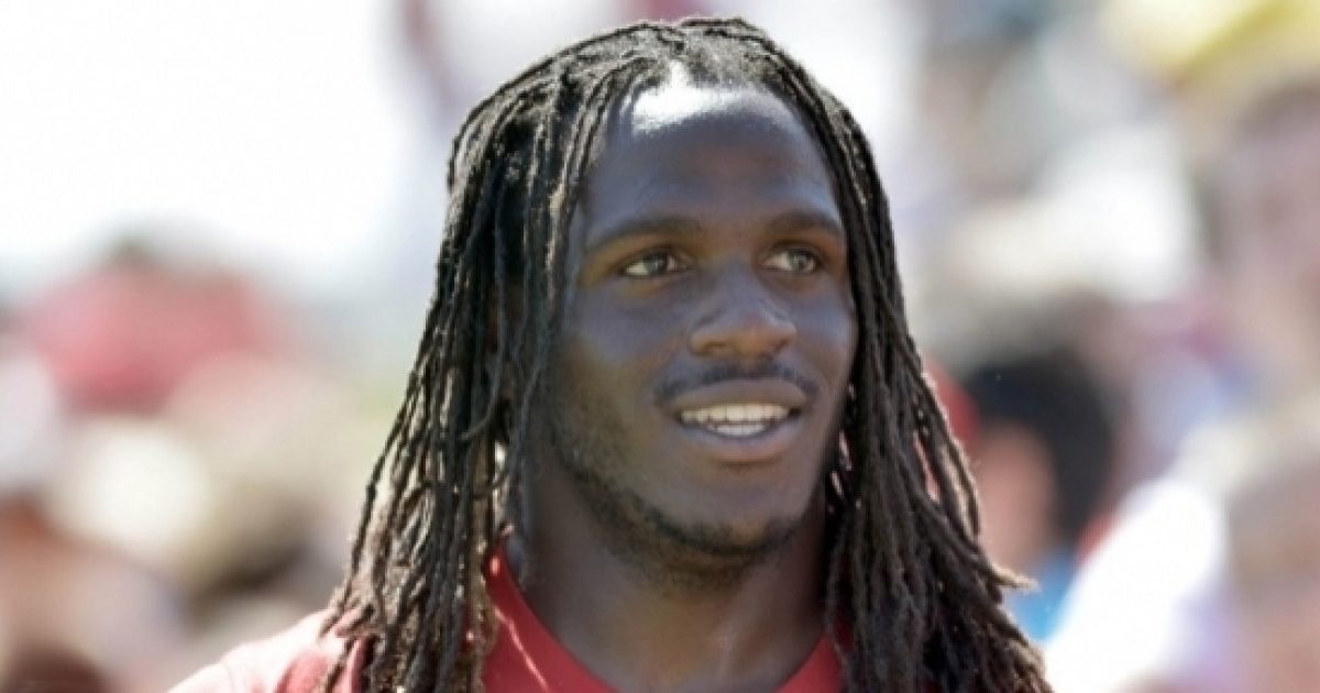 Jamaal Charles signs with the Denver Broncos for one year