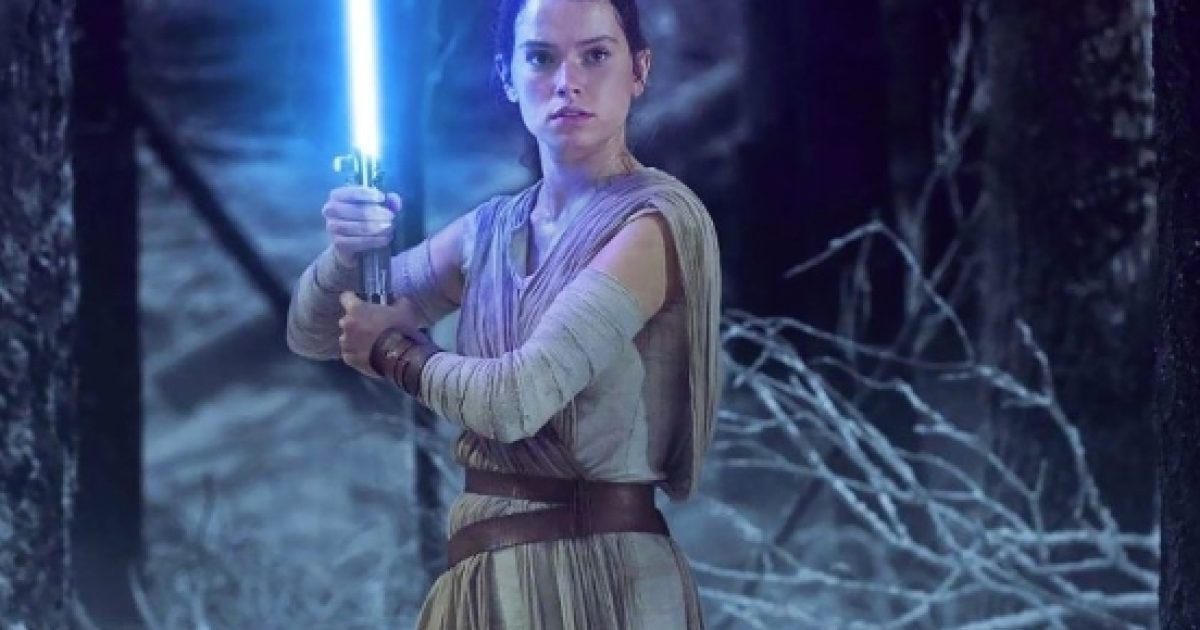 'Star Wars 8: The Last Jedi': Did Ridley reveal that Luke is her father?