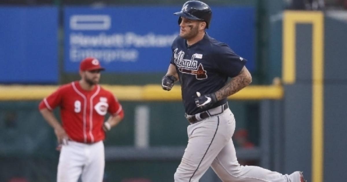 MLB trade rumors: Yankees interested in Braves’ Matt Adams, Royals Eric ...