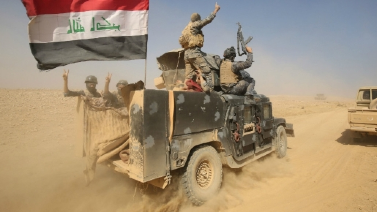 Iraqi army defeats ISIS fighters near U.S. base in Syria