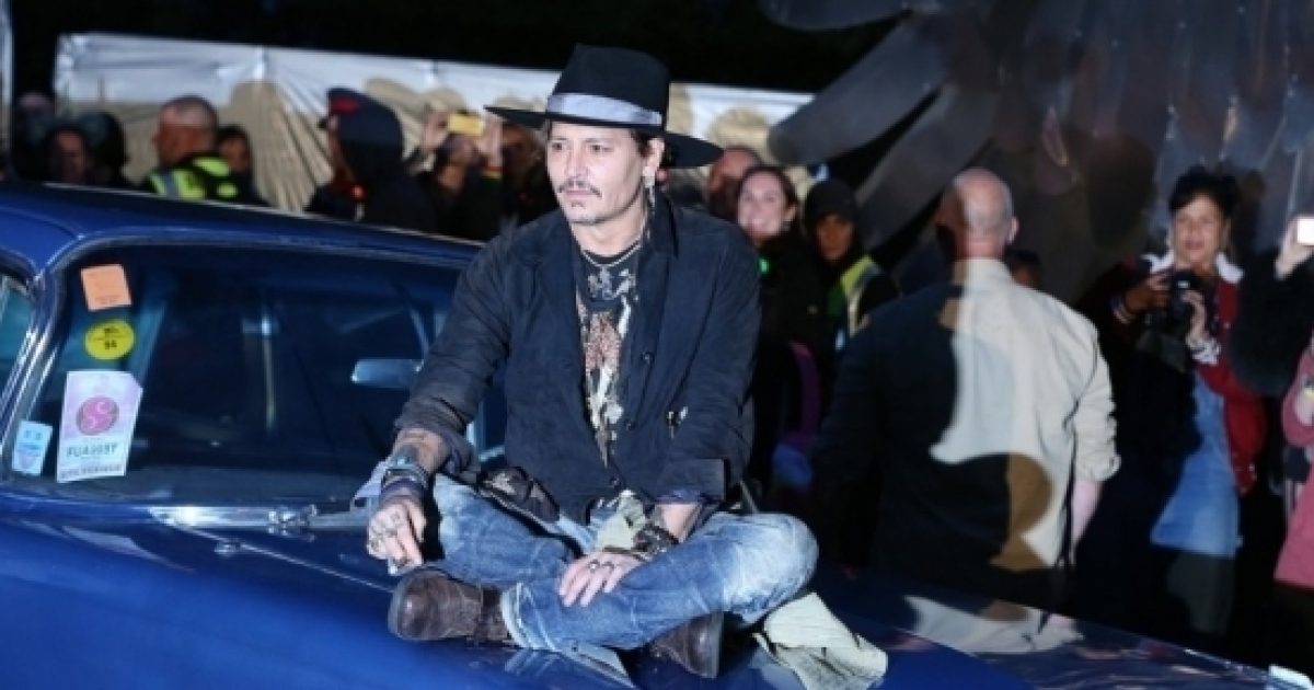 Watch: Johnny Depp's joke about assassinating President Donald Trump ...