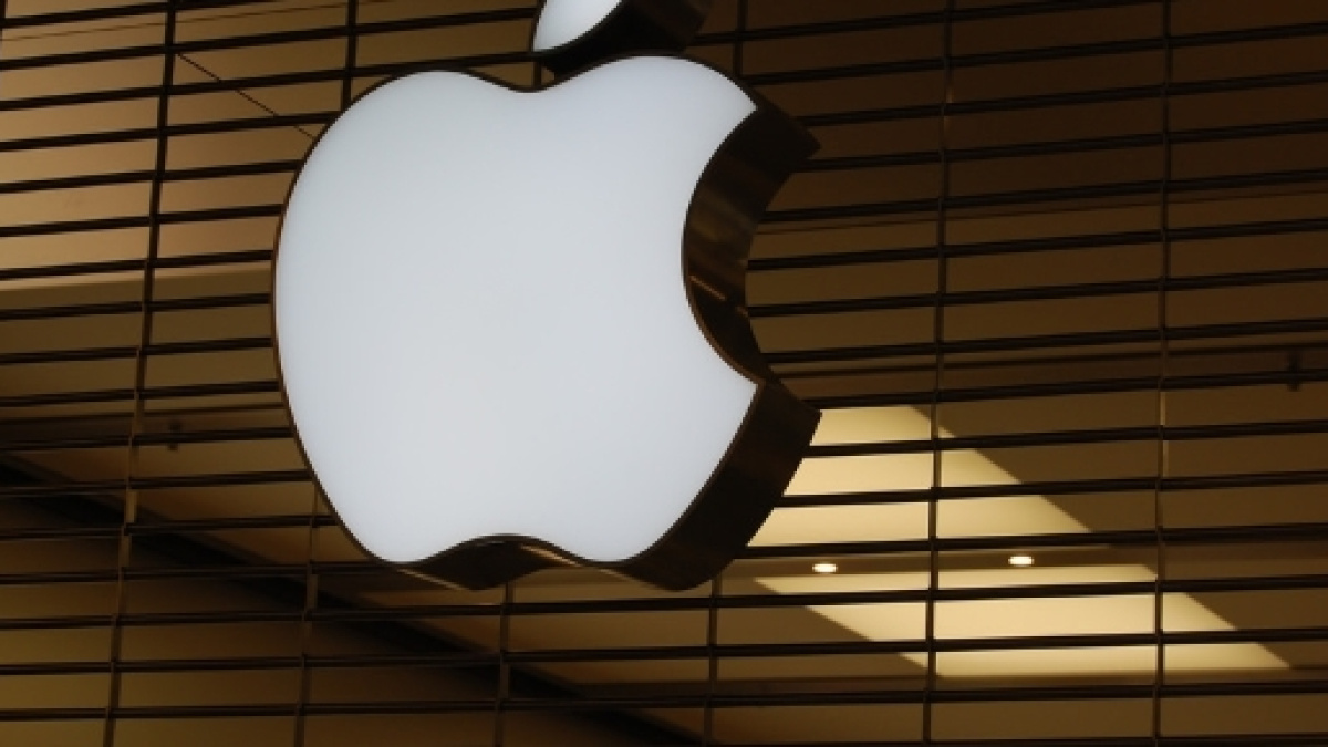 Apple undecided over fingerprint sensor placement in the iPhone 8