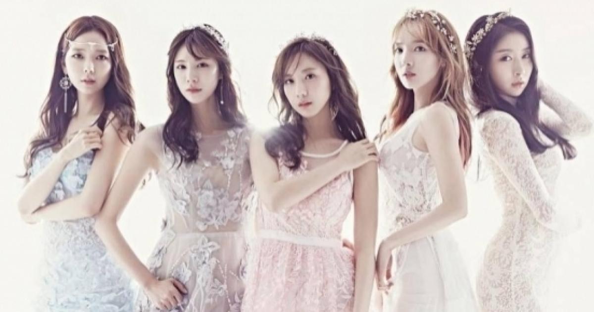 STELLAR makes first 2017 K-pop comeback as 'Archangels of the Sephiroth'
