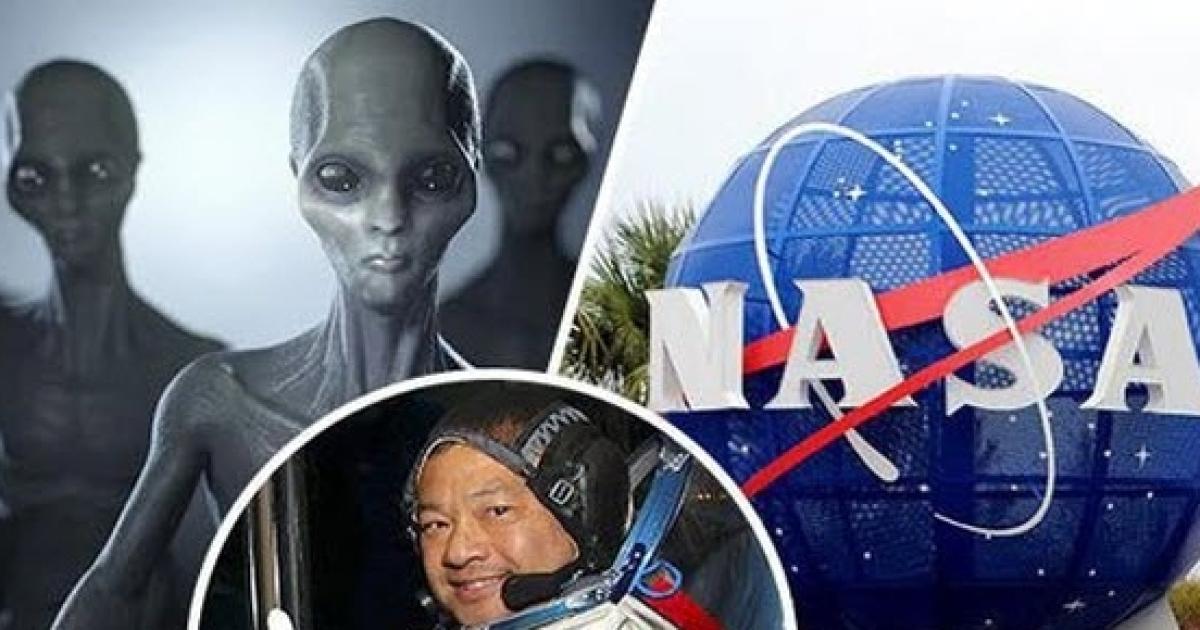 'Gli alieni sono là fuori'. Lo dichiara un ex comandante della ISS