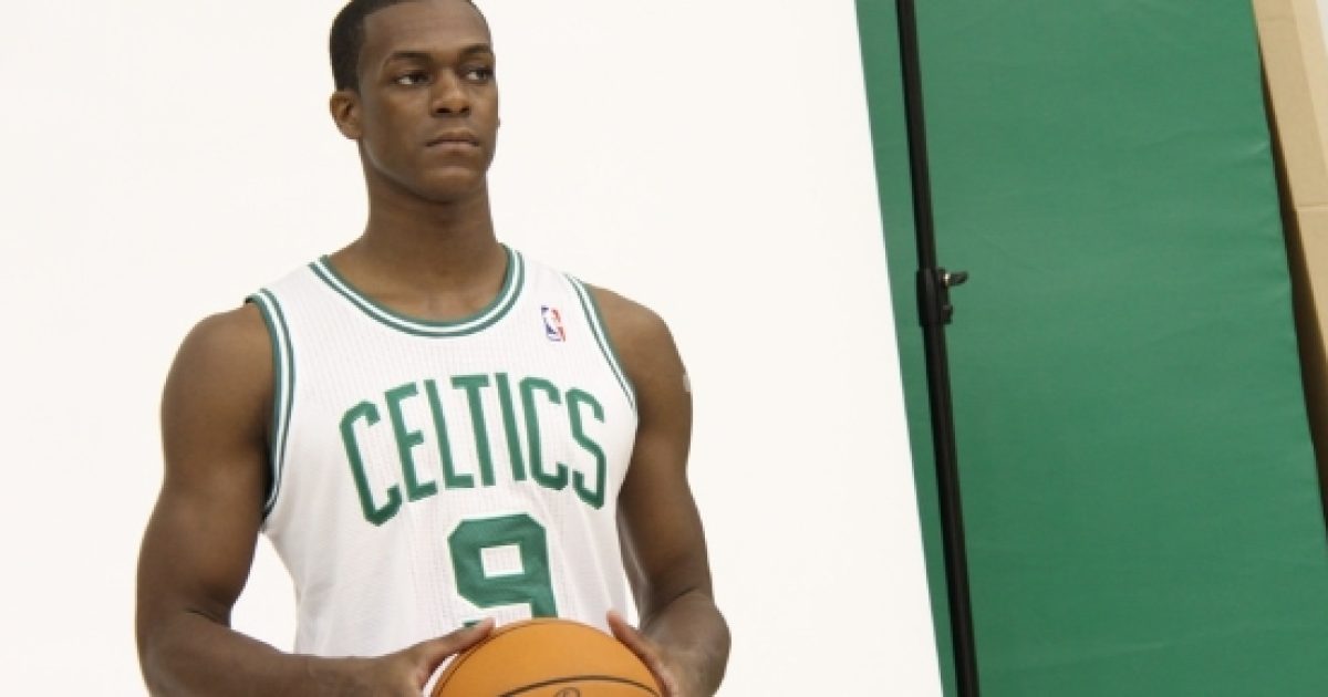 Rondo signs one-year deal to play for the New Orleans Pelicans
