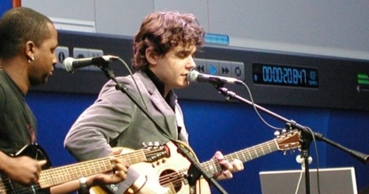 John Mayer says Drake's live performances inspired him to be more ...