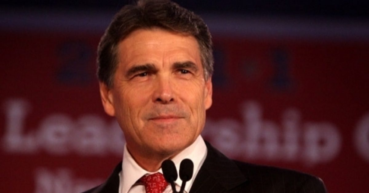 Rick Perry pranked by Russian comedians posing as Ukraine prime minister