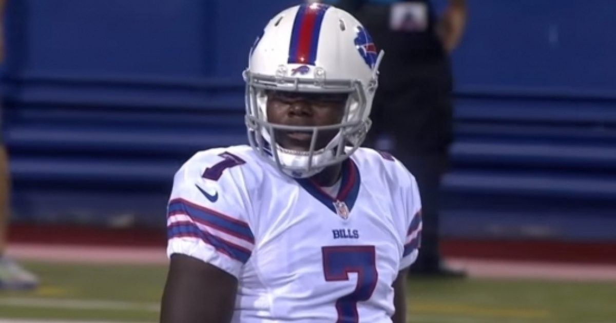 Los Angeles Chargers acquire quarterback in trade