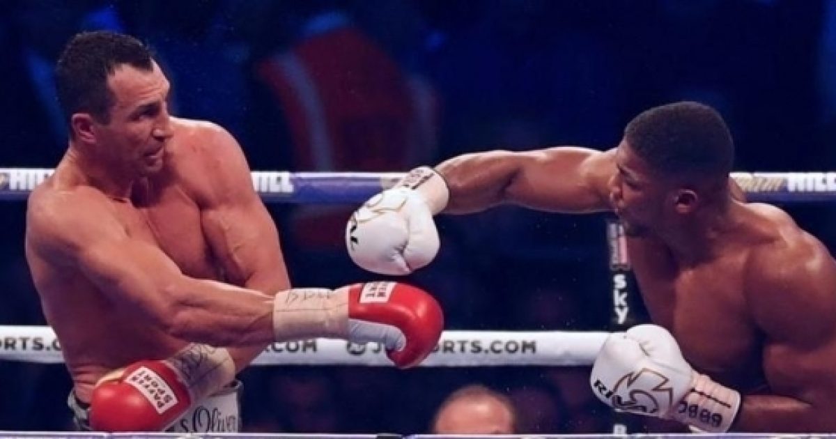 Boxe, Joshua vs Klitschko: rivincita l'11 novembre?