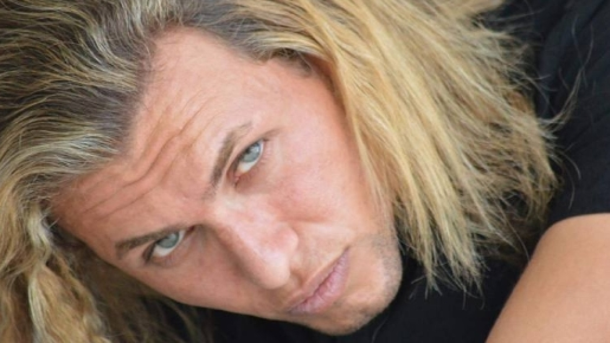 Troppo occidentale, bello e appariscente: l'Isis uccide il 'Brad Pitt ...