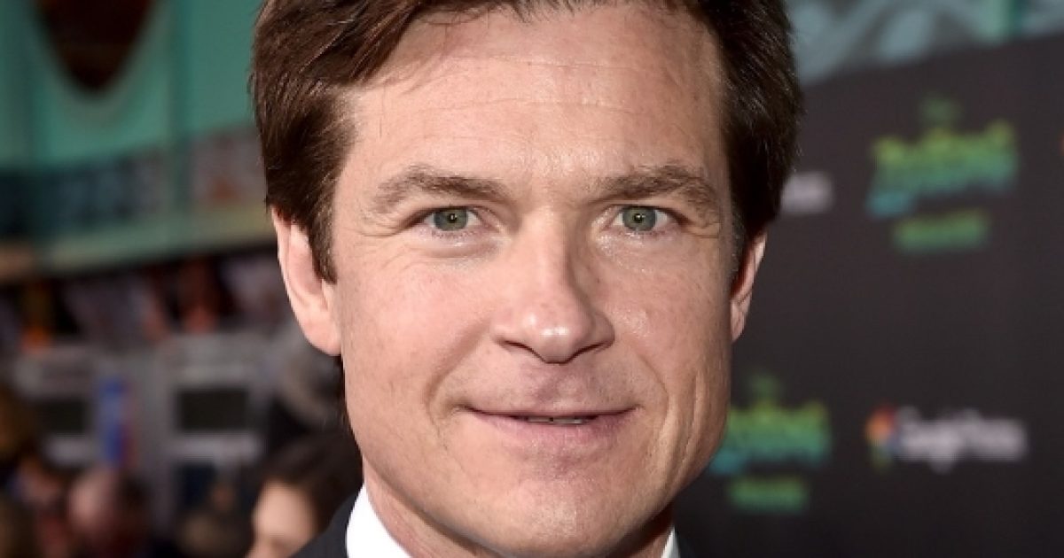 Jason Bateman is in trouble in Netflix's intense 'Ozark' trailer