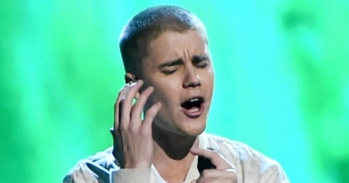 Justin Bieber Botched His Recent Concert Fans Are Angry With The Singer