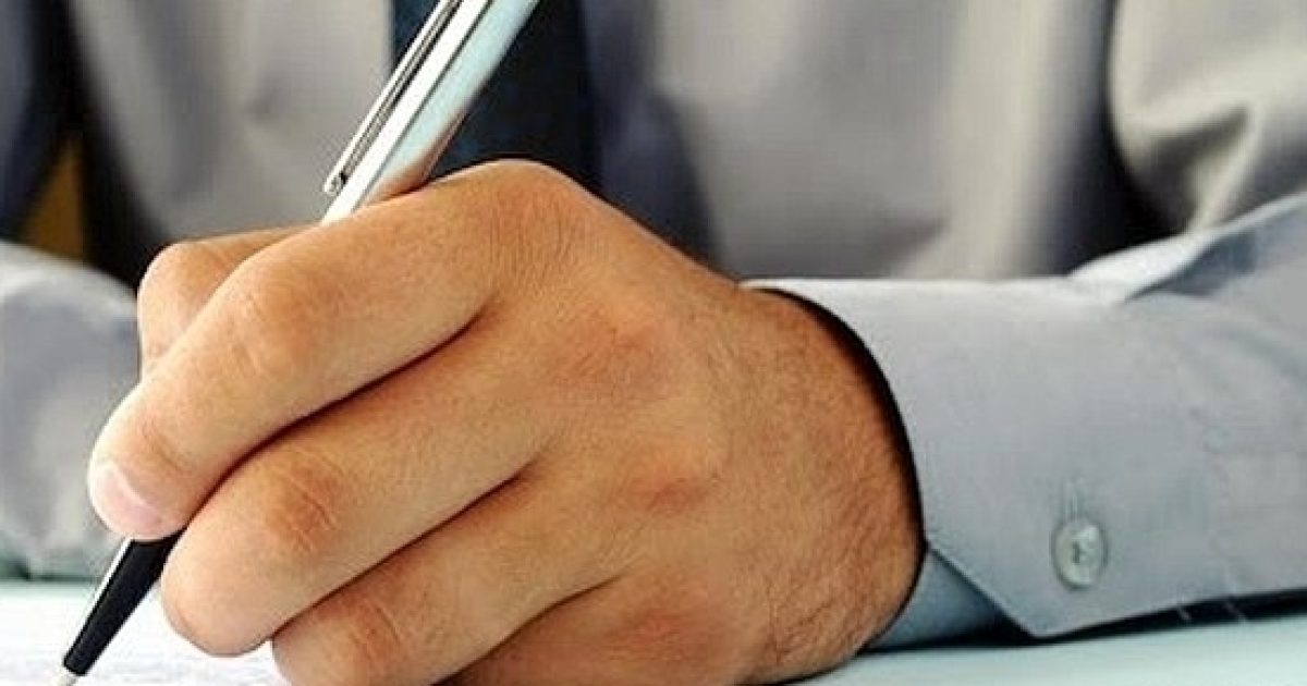 National Left-Handers Day is for those whose dominant hand is their left