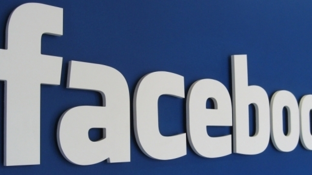 Facebook introduces new camera features; create GIFs on-the-fly.