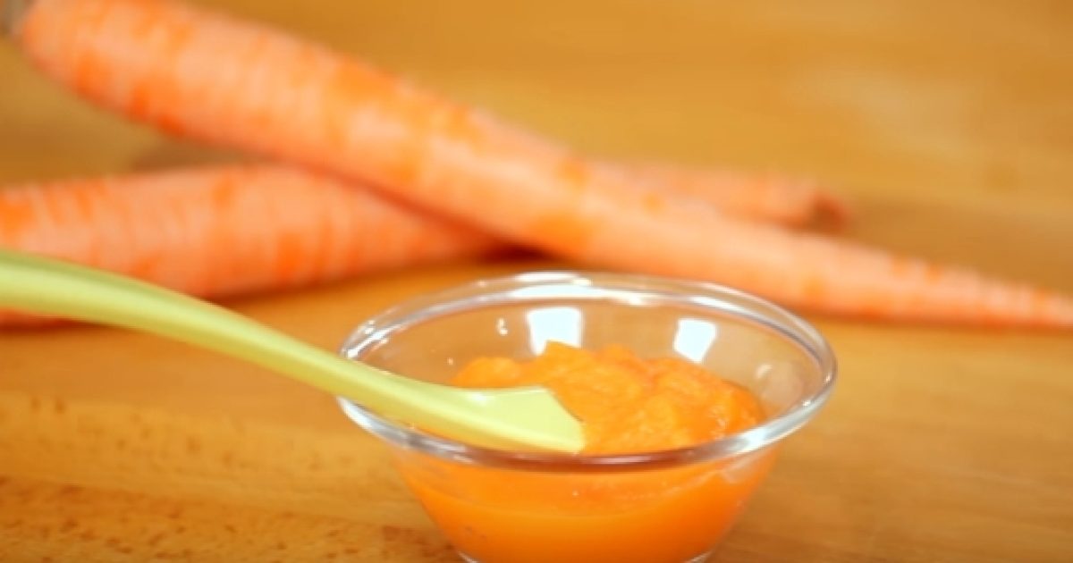 How to make a healthy baby puree as a first food
