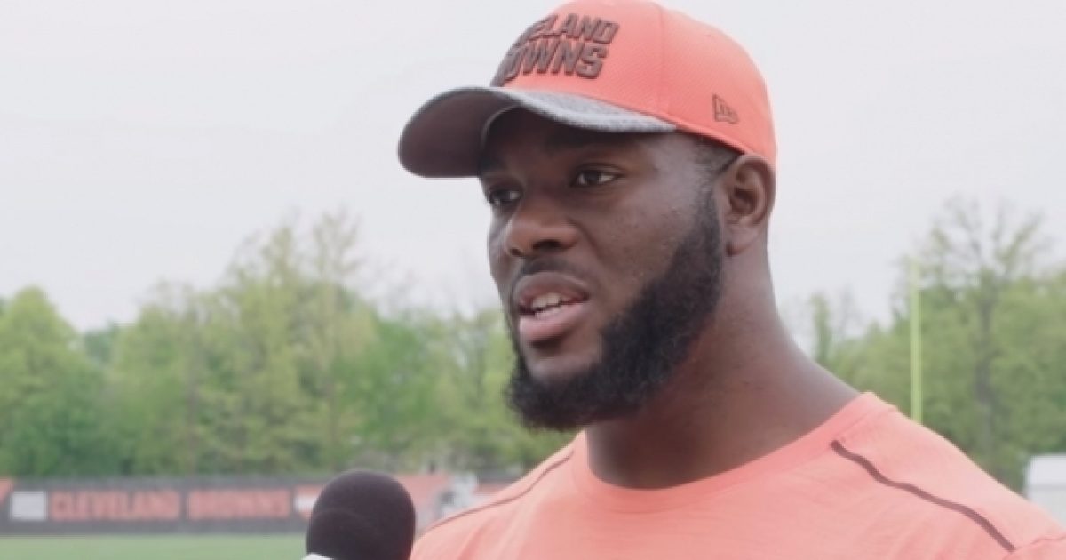 Rod Johnson struggles in Cleveland Browns start