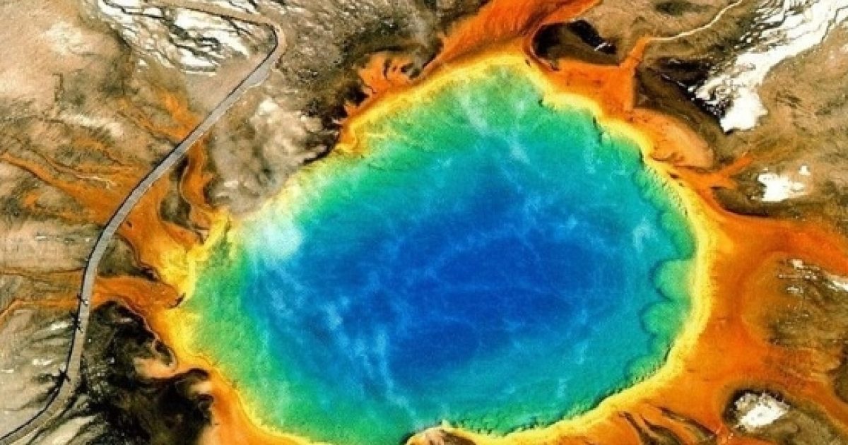 Yellowstone, il supervulcano minaccia l'umanità