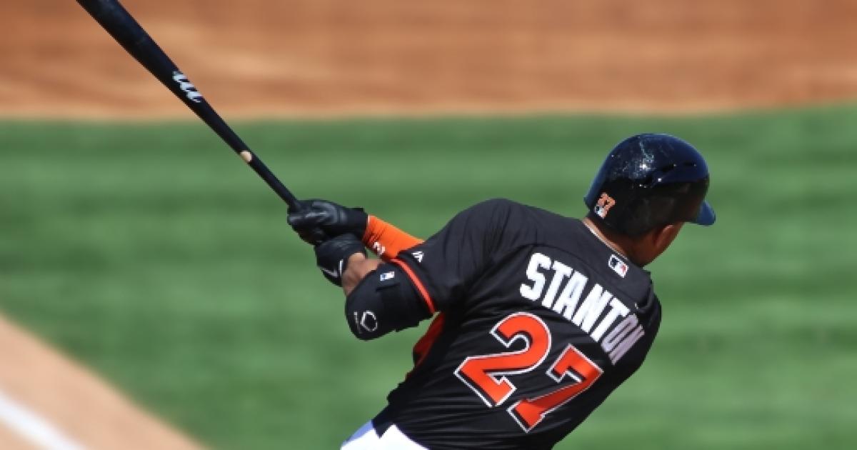 Can Giancarlo Stanton hit 62 home runs?