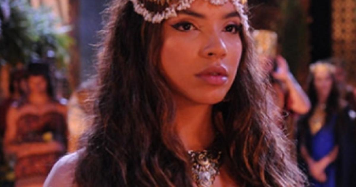 Resumo novela 'O Rico e Lázaro': Shamiran é derrubada da escada por ...