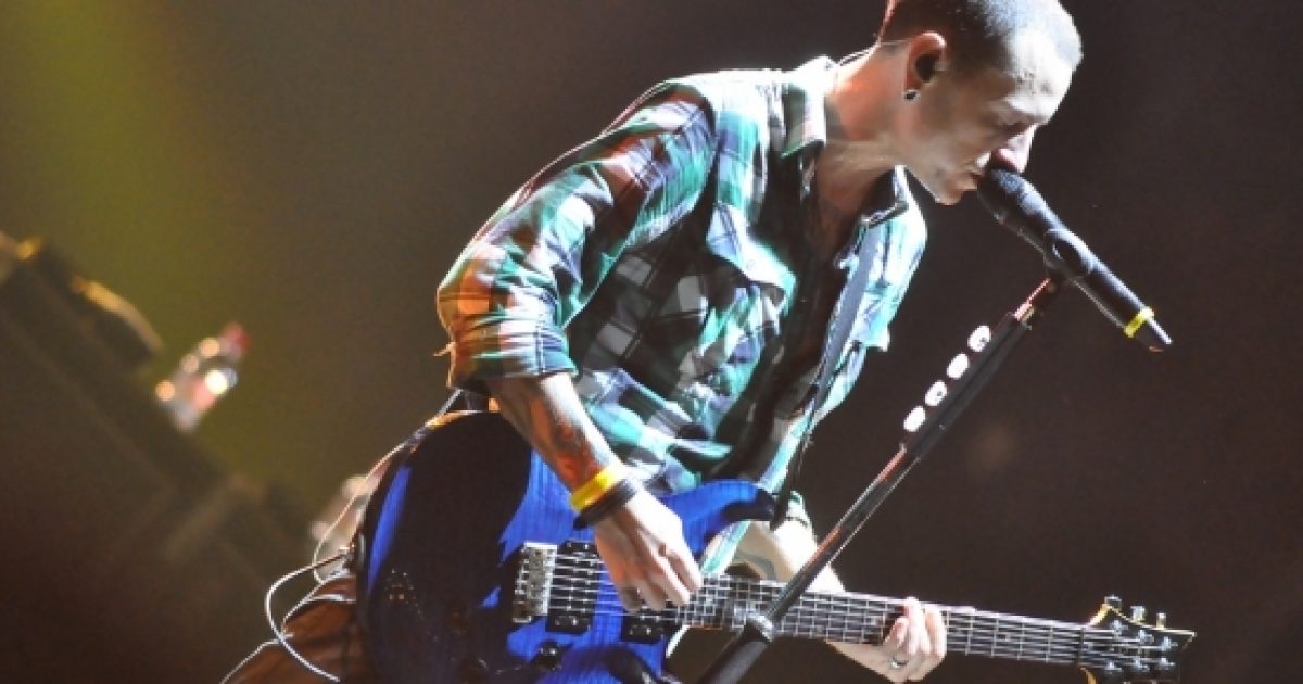 A mural has been painted in memory of Chester Bennington