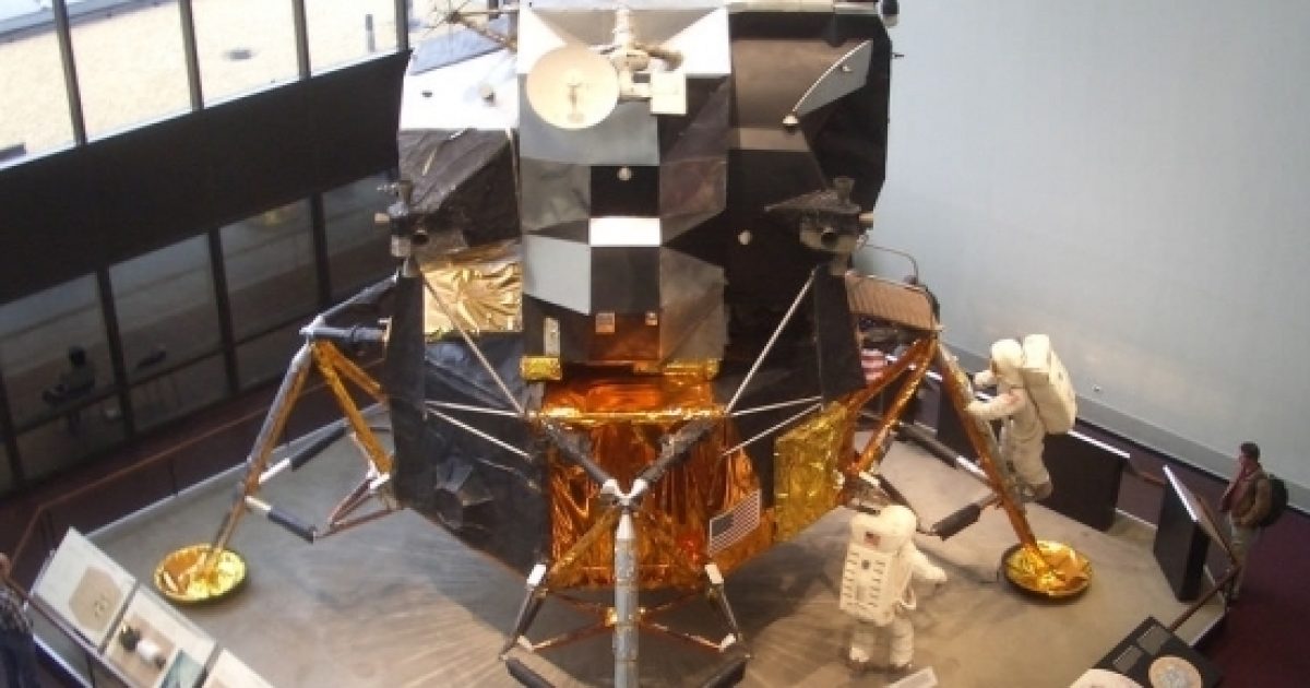 Moon landing replica made with solid gold stolen from museum