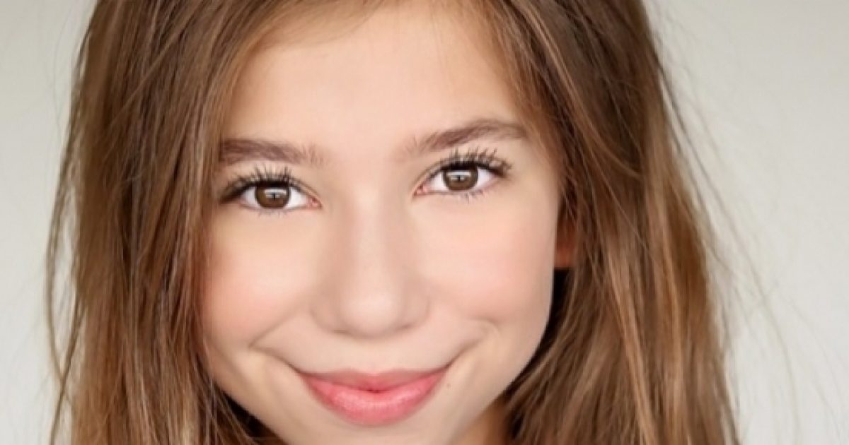 Interview With Actress Lulu Lambros Star Of Disneys Stuck In The Middle