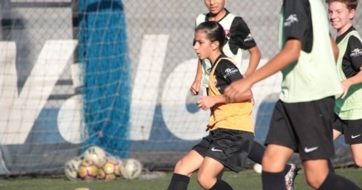 La storia di Ana Julia Mendonça futura promessa del calcio femminile ...