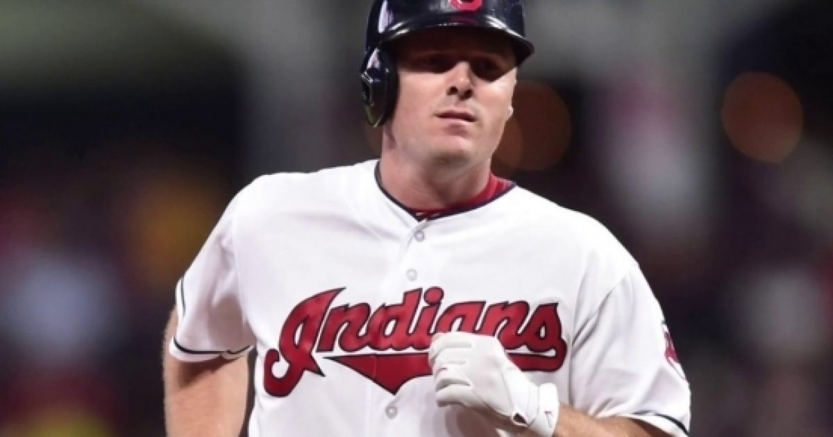 Cleveland Indians push win streak to 21 games, set MLB AL record