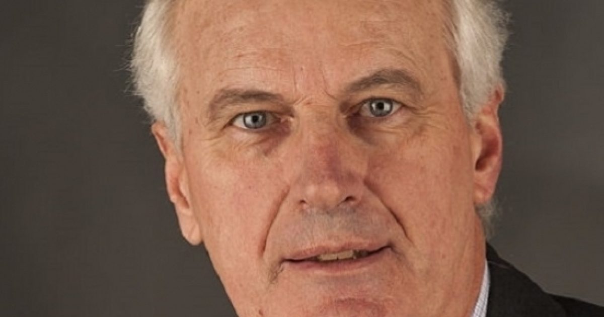 Barnier demands Brexit 'divorce' payment and justice for UK's EU citizens