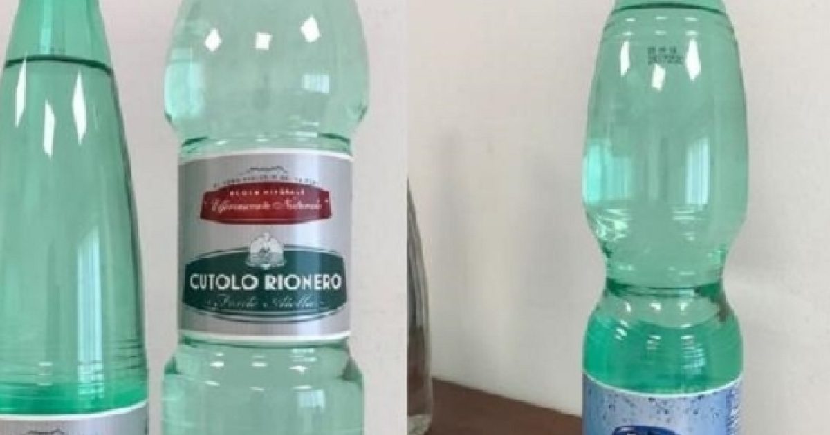 Batteri nell'acqua minerale