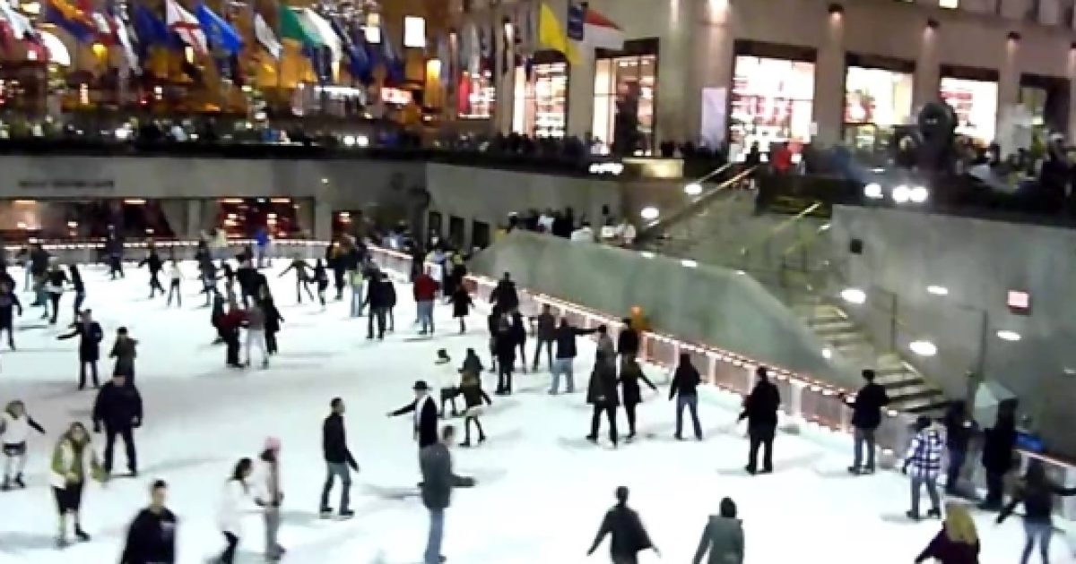 Rockefeller Center Ice Rink has reopened for the 2017-2018 season