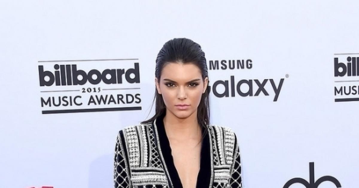 Kendall Jenner is seeing Blake Griffin