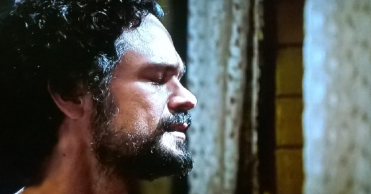 'O Rico e Lázaro': Daniel é jogado na cova dos leões em capítulo especial