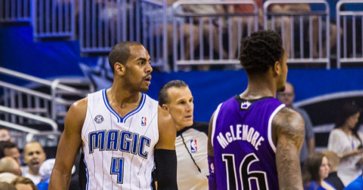 Orlando Magic guard Aaron Afflalo ejected after punching opponent in ...