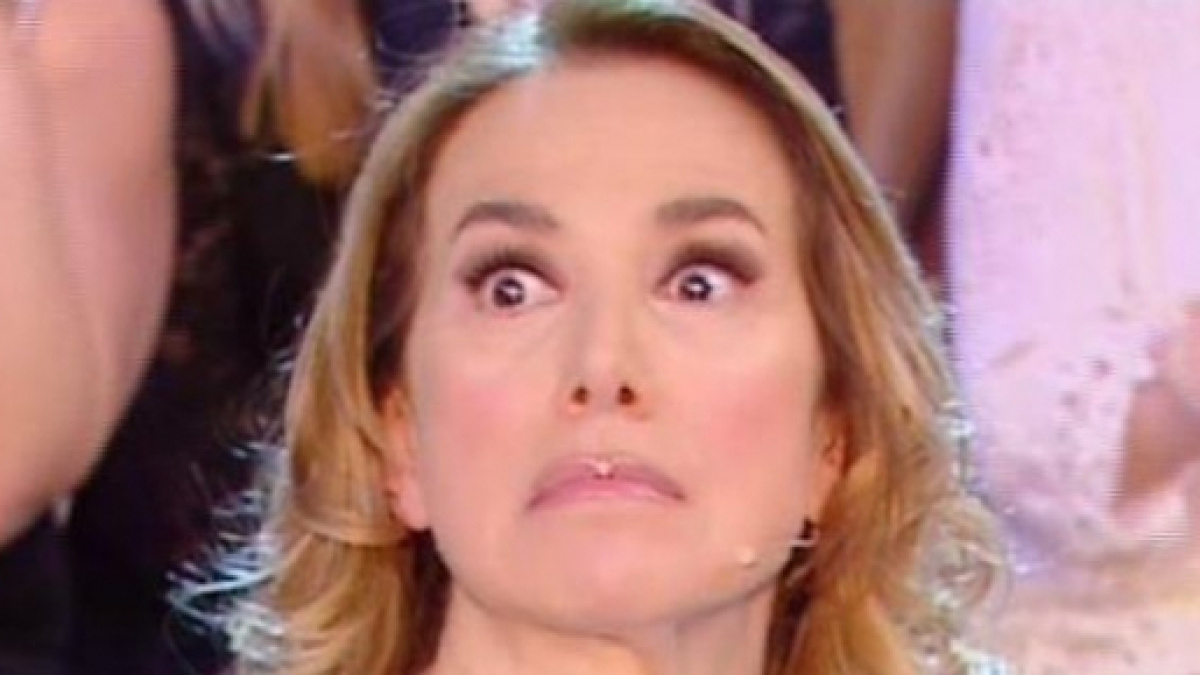 Barbara D'Urso a Domenica Live parla di fantasmi e visioni di morti