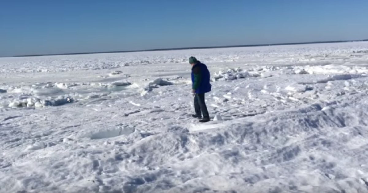 It's so cold out that oceans are literally freezing
