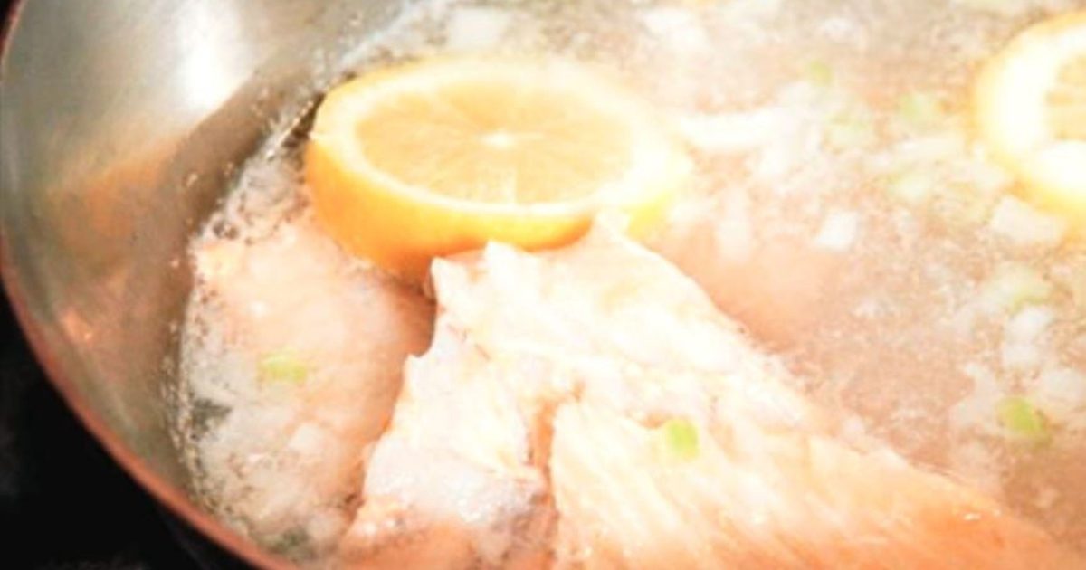 Simple homemade fish fumet recipe