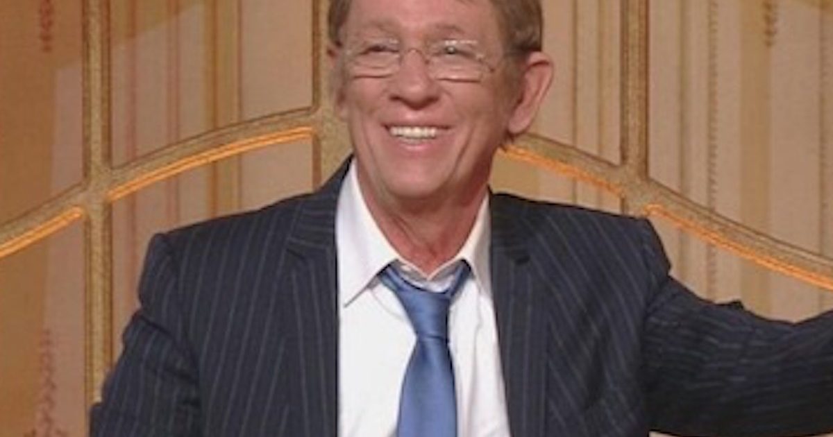 Sandro Mayer è morto, il giornalista aveva 77 anni