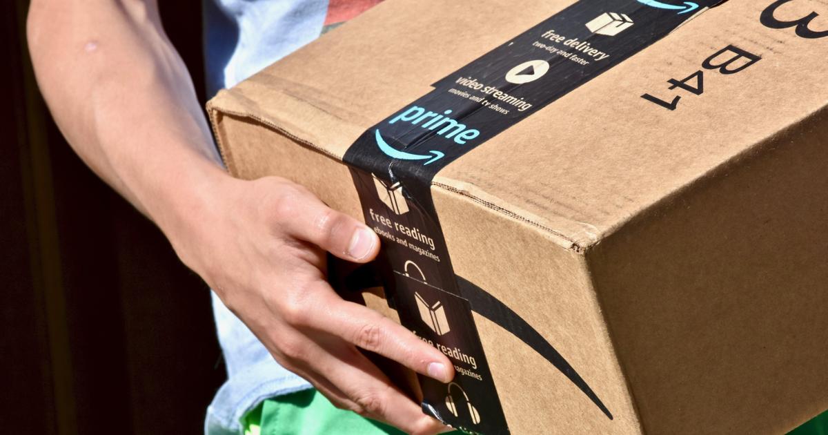 Amazon is allowing prime users to choose which day their package arrives