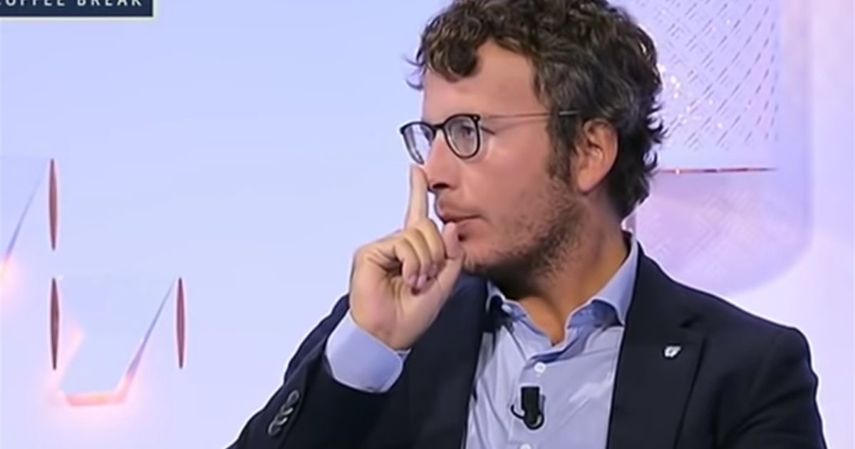 Chiese chiuse a Natale? Fusaro contro i preti che seguono il 'Vangelo ...