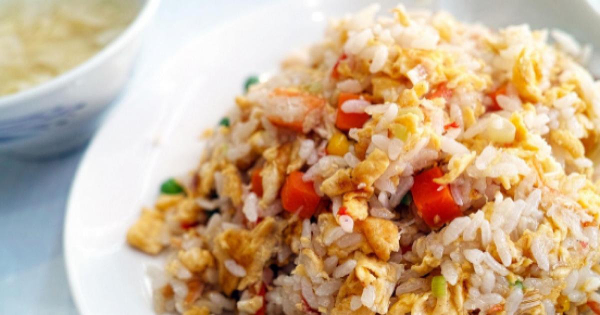 Super simple Chinese style fried rice recipe