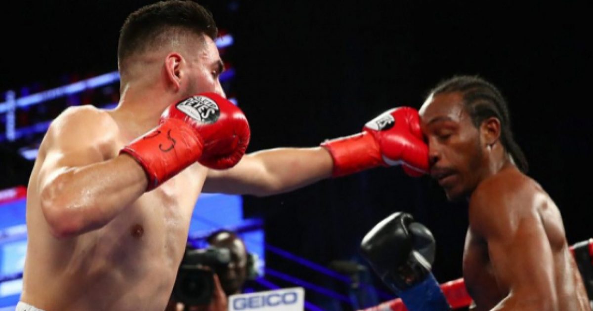 Boxe, José Ramirez è il nuovo campione del mondo WBC dei superleggeri