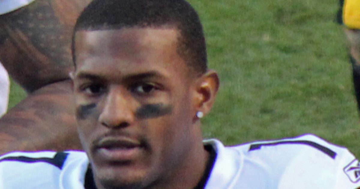 Philadelphia Eagles sign Mike Wallace