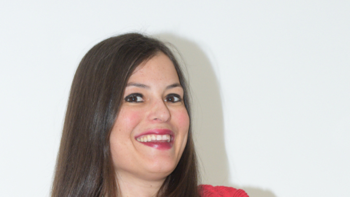 Nuovo profilo Facebook per Sara Tommasi e Debora Cattoni