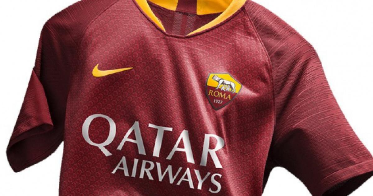 Presentata la nuova maglia della Roma