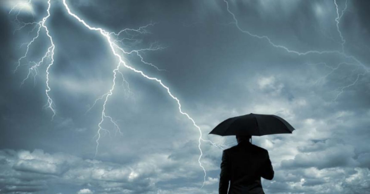 El daño que producen los rayos en el cuerpo humano.