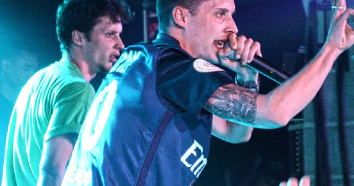 Ayax y Prok arrasan en el escenario y las redes