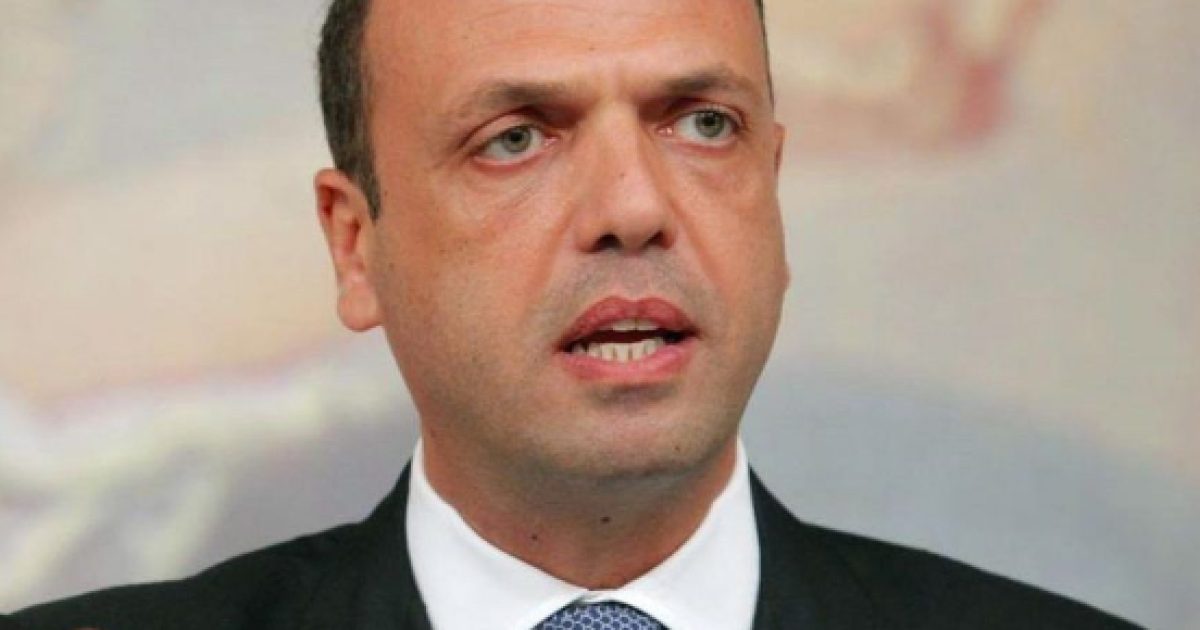 Angelino Alfano, ecco il record che lo farà rimanere nella storia