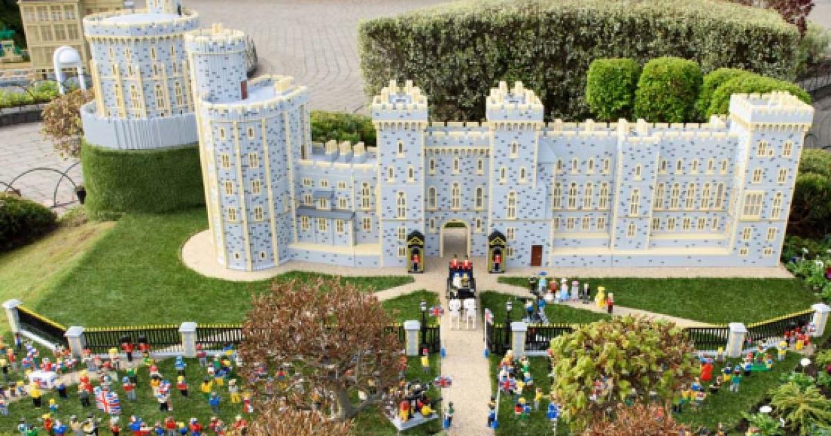 Legoland Windsor honours upcoming royal wedding with miniature castle