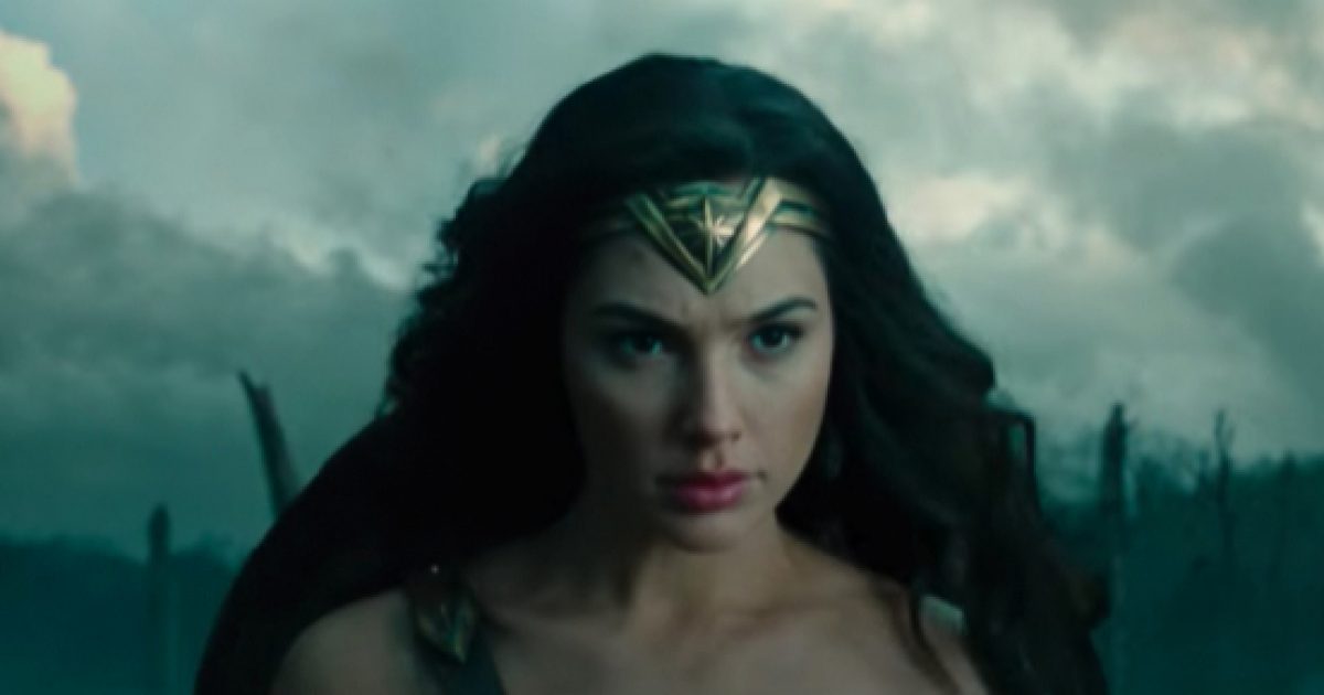 'Wonder Woman 2' set photos confirm 1980s setting with retro Washington ...